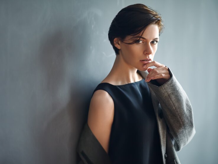 Kurzhaarfrisuren für dünnes Haar: Diese Styles bringen Volumen & Frische